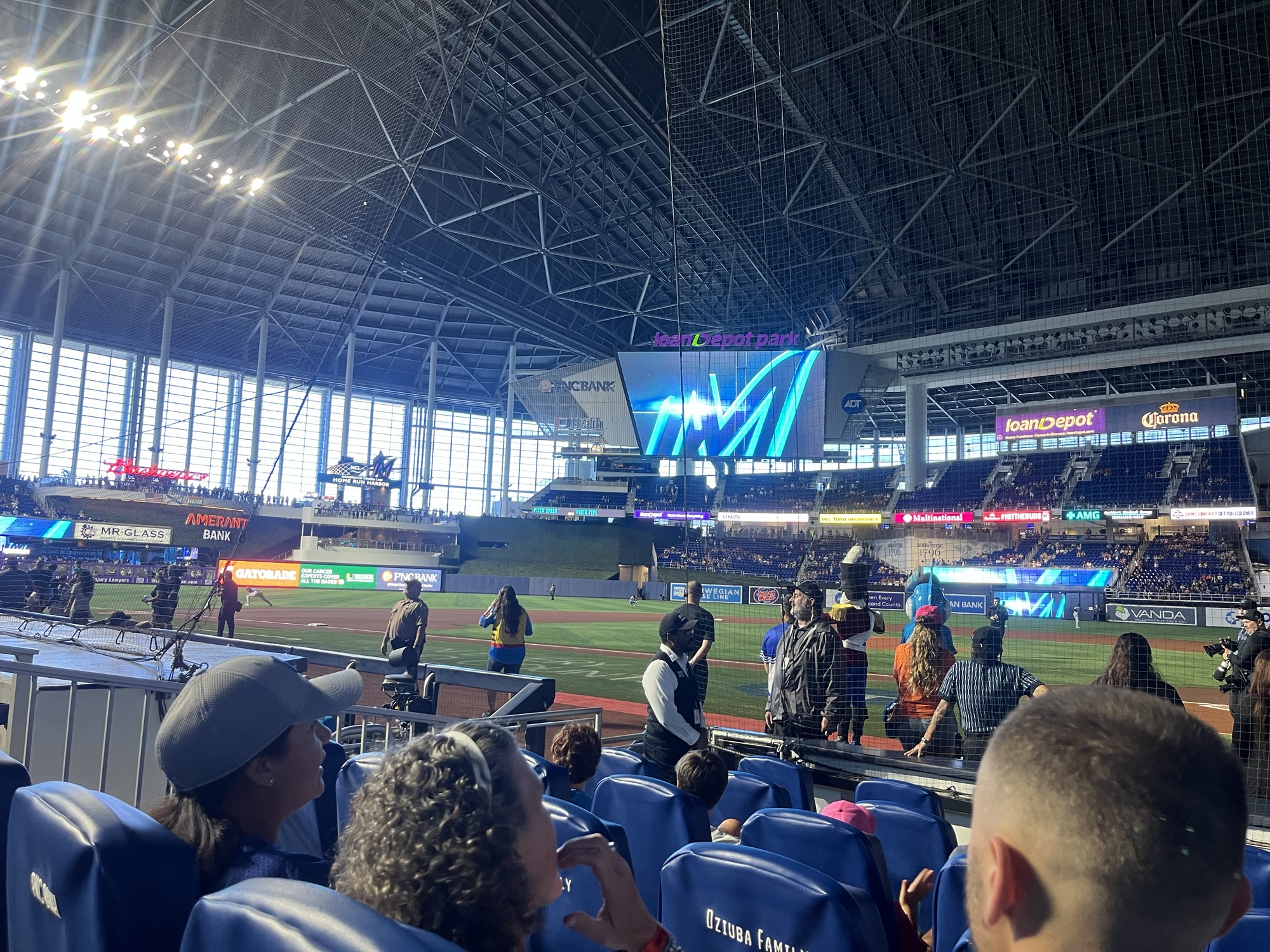 LoanDepot Park’s PNC Club the most accessible luxury experience in MLB ...